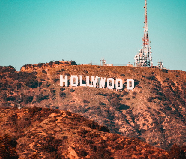 Перекошенные лица бренда - от Канье Уэста до Шэрон Стоун — ADPASS