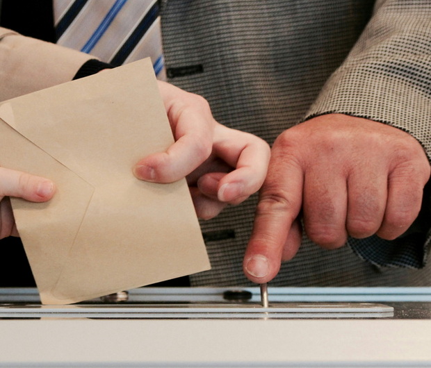 Каким медиа верят американцы перед выборами — ADPASS