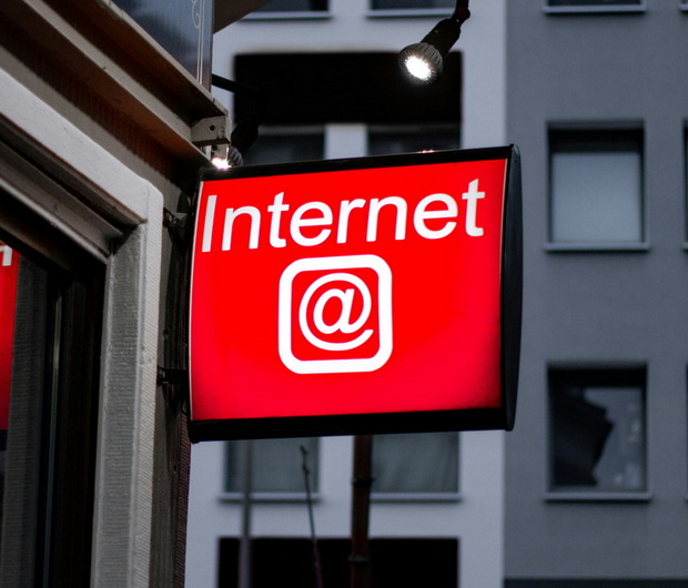 Рейтинг интернет-ресурсов России 2024: данные Mediascope о посещаемости сайтов, соцсетей и ...